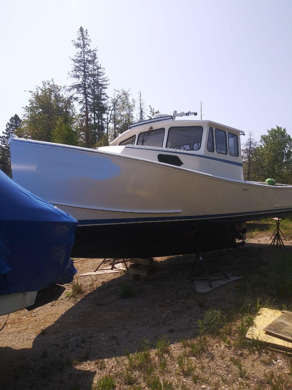 33' Crowley Beal Lobster Boat 2017 - Cummins 425 HP - Midcoast Yacht ...