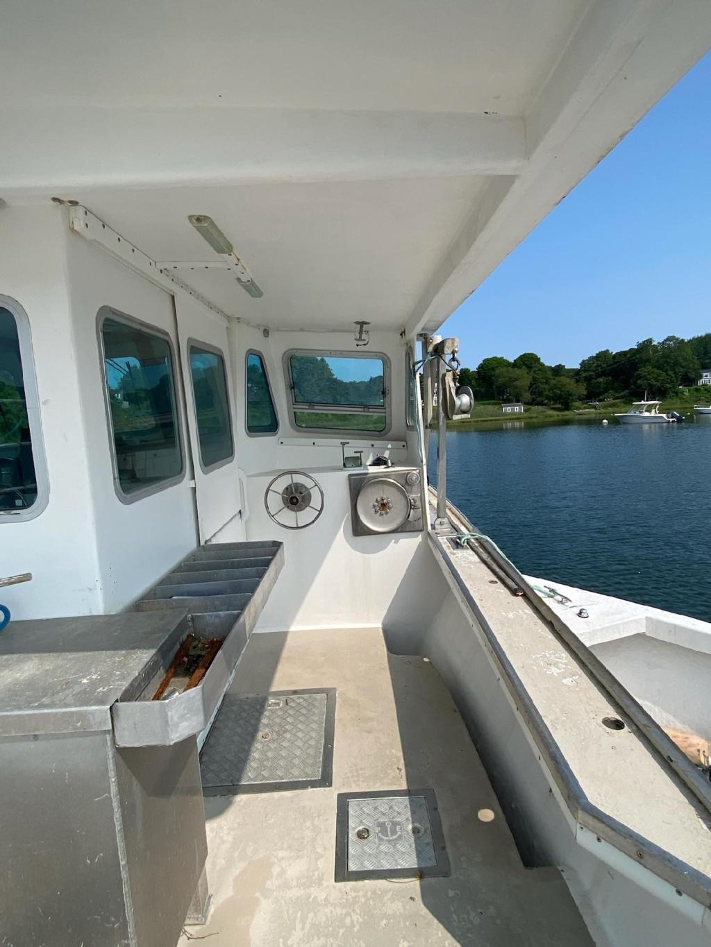 45' MDI Lobster Boat 1996 – John Deere 750 HP – SOLD