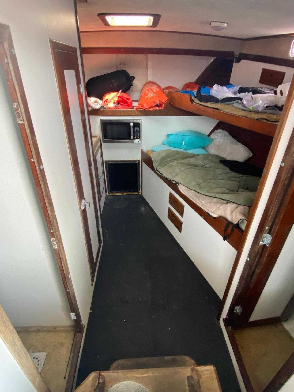 45' MDI Lobster Boat 1996 – John Deere 750 HP – SOLD