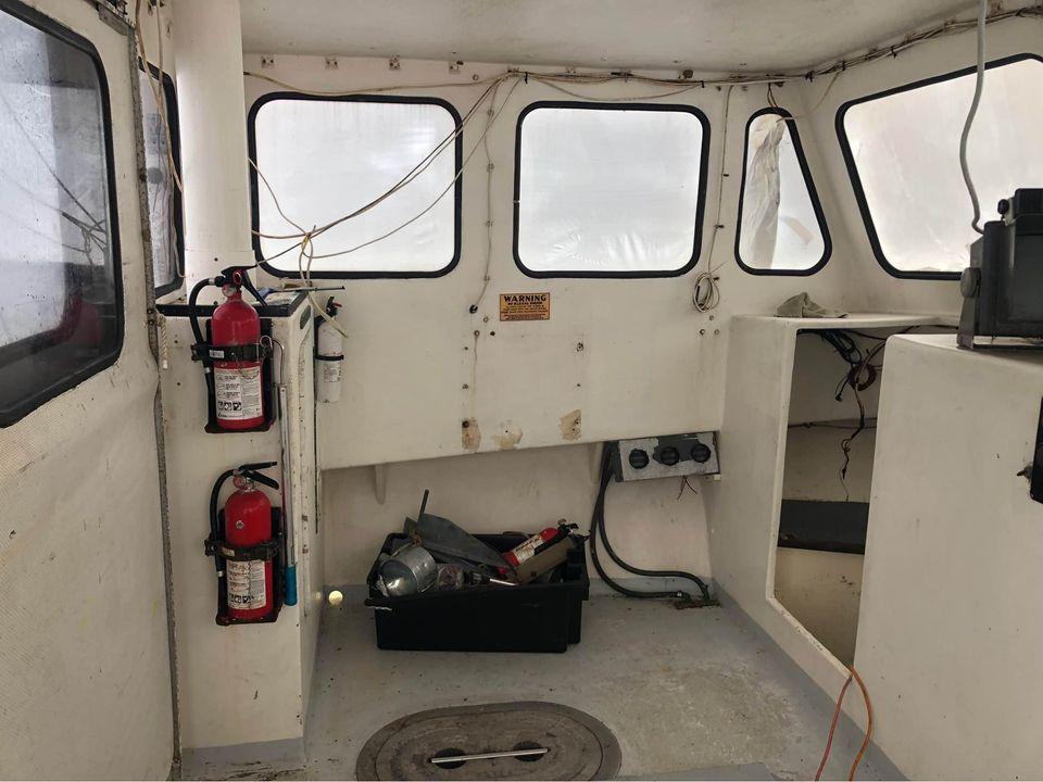 38' Duffy Lobster Boat 1995 For Sale – Cummins 600 HP – SOLD