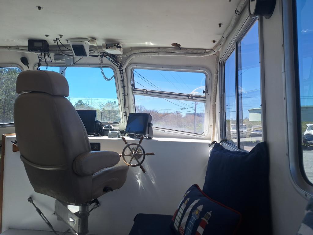 37' Duffy 2000 Hard Chine Sportfish Tuna Boat For Sale - Price Reduced ...