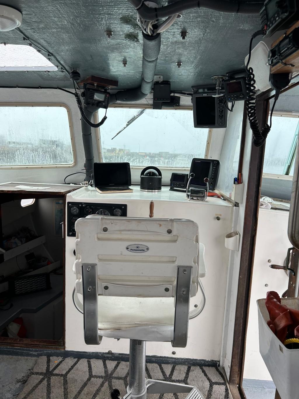 42' Cape Dory Lobster Sportfish Boat 1984 For Sale - Lugger 490 HP ...